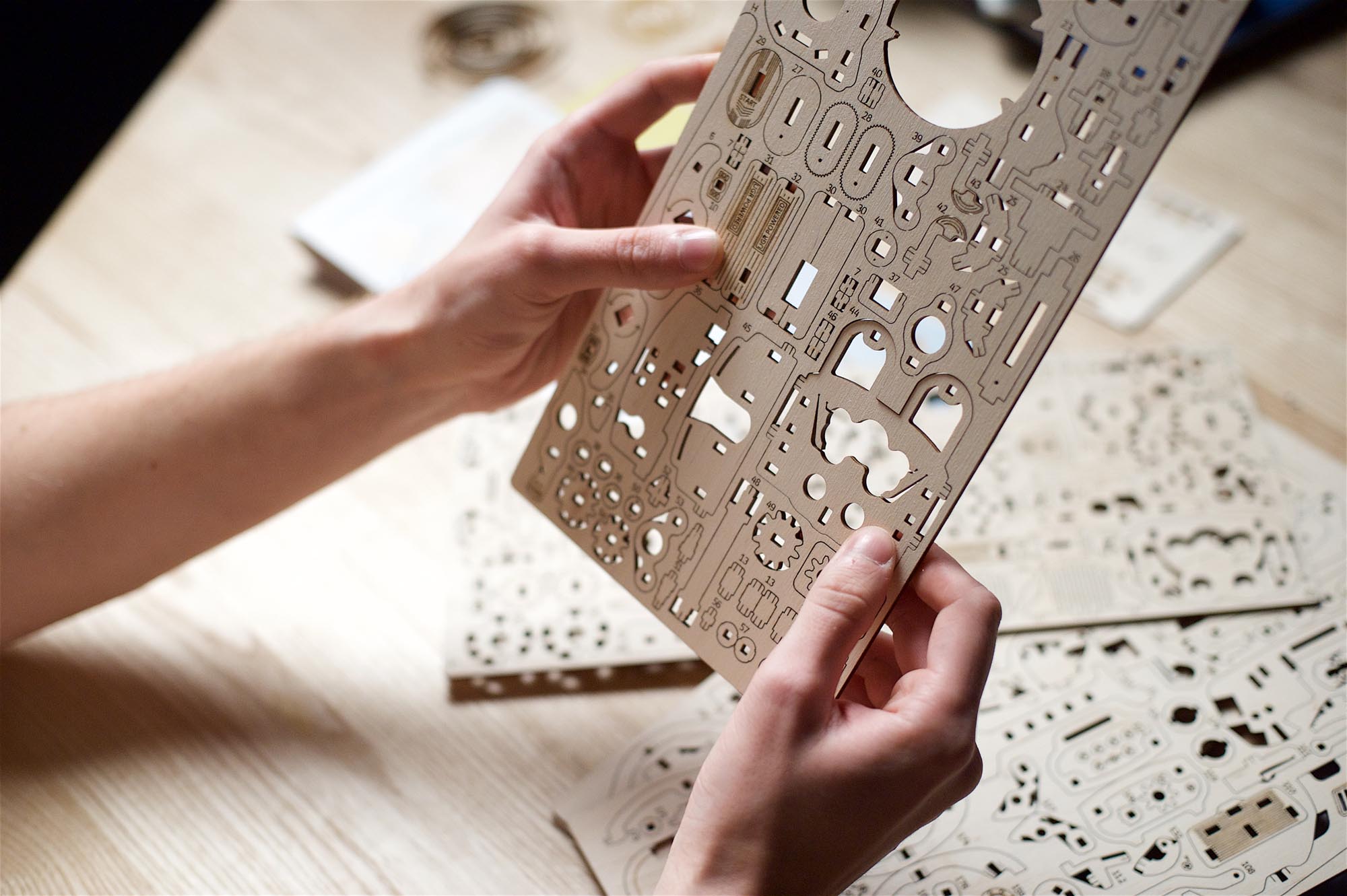 UGears US Drift Cobra Racing Car Mechanical Model Kit for Sale – Ukidz Toys