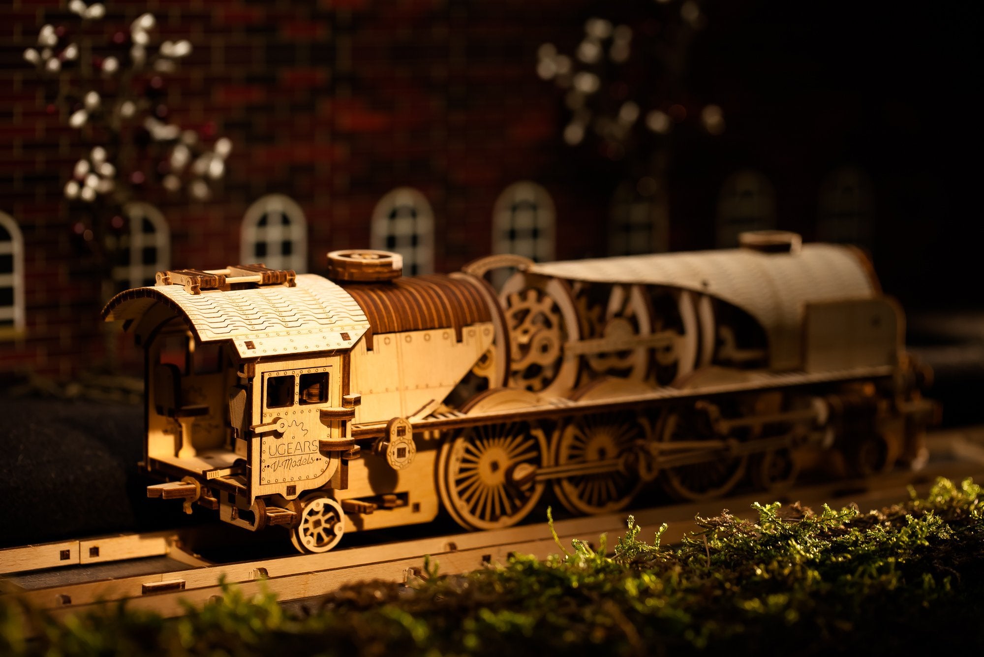 UGears V-Express Steam Train with Tender – Ukidz Toys